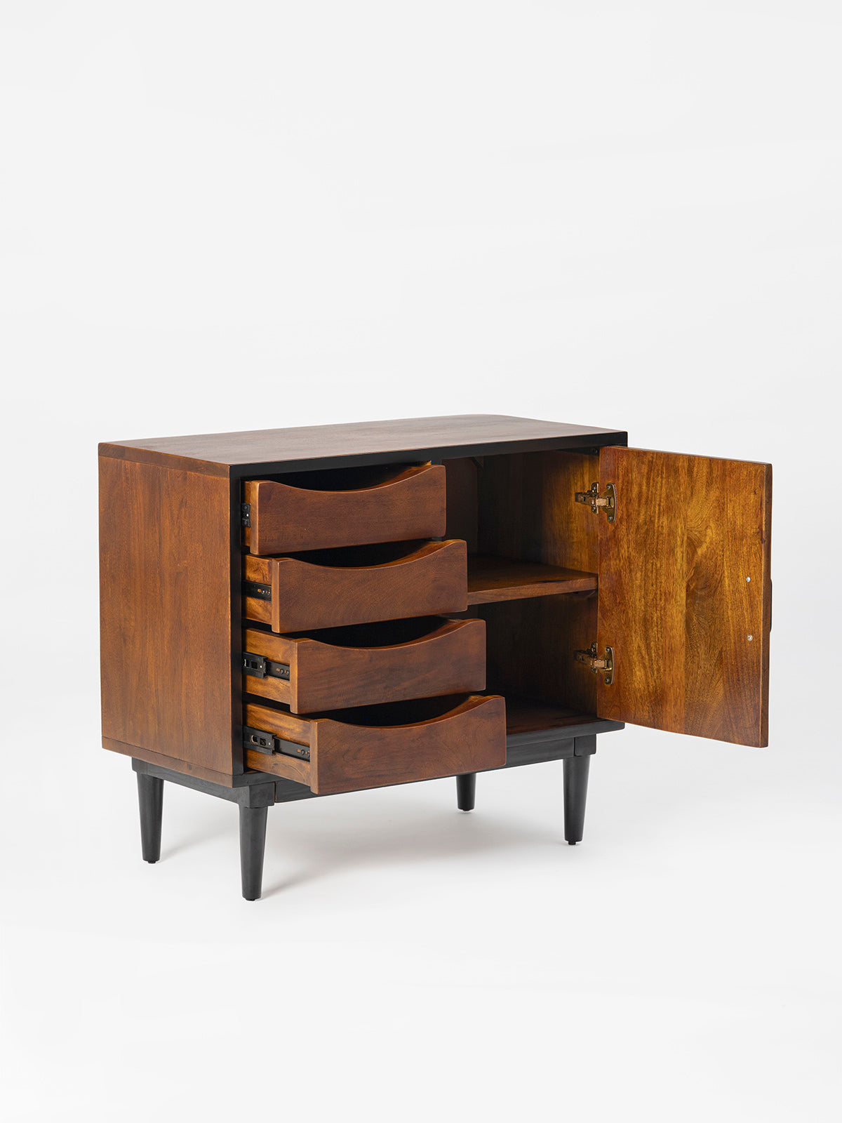 FURNITURE – Contrast Living